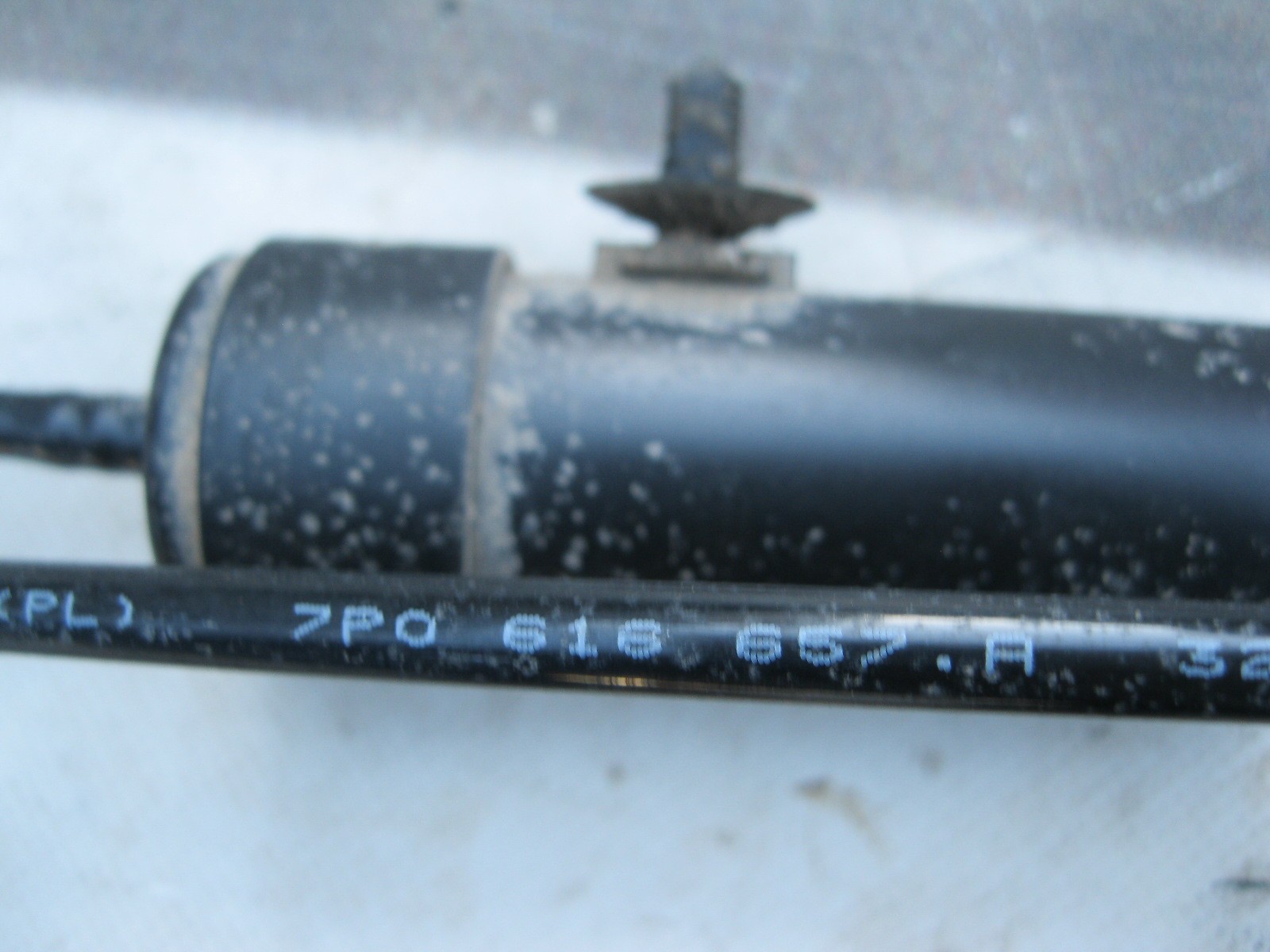 Volkswagen Touareg NF Трубка пневмоподвески пластиковая. Купить по ...