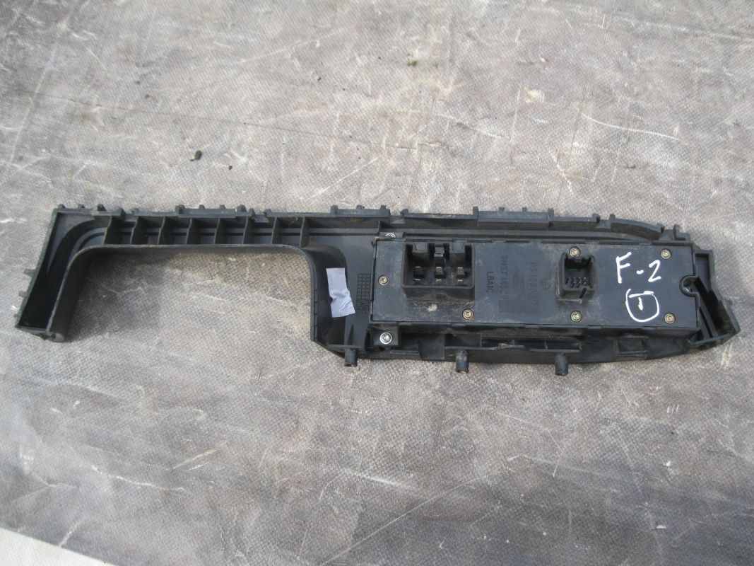 Ford Focus 2 Блок управления стеклоподъемниками. Купить по низкой цене ...