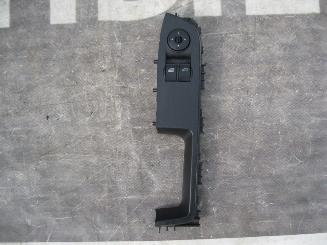Ford Focus 2 Блок управления стеклоподъемниками. Купить по низкой цене ...