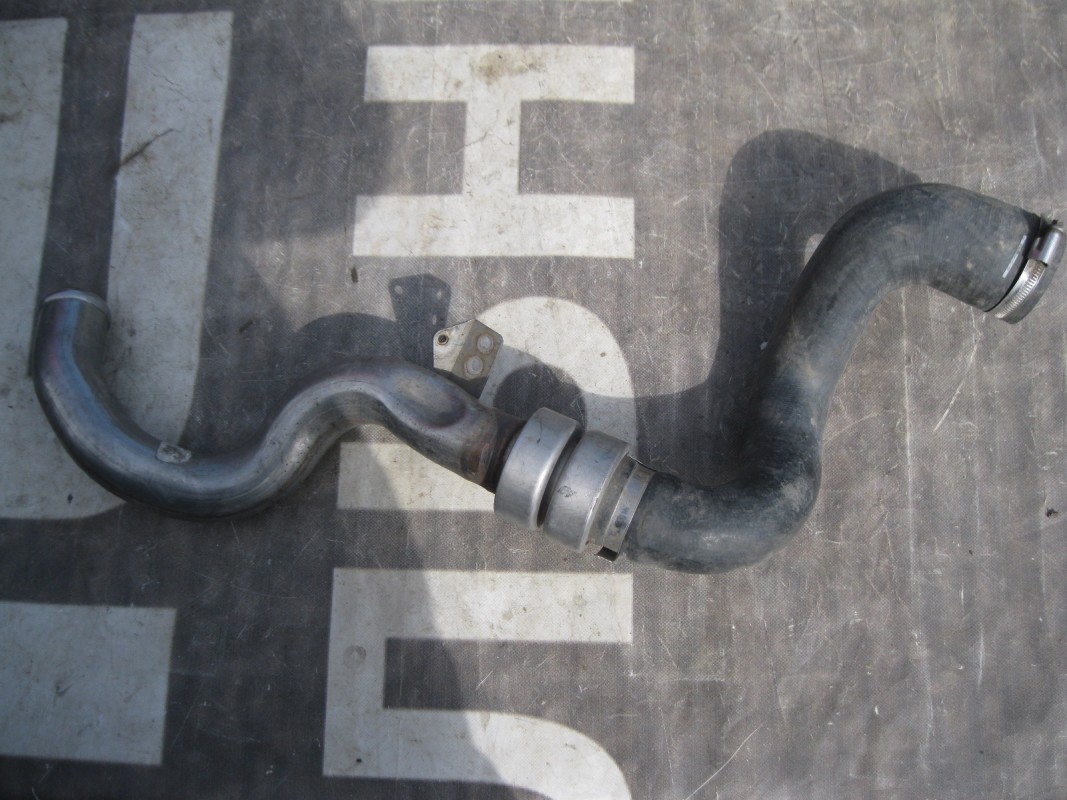 Land Rover Discovery 3 Патрубок интеркулера. Купить по низкой цене на ...