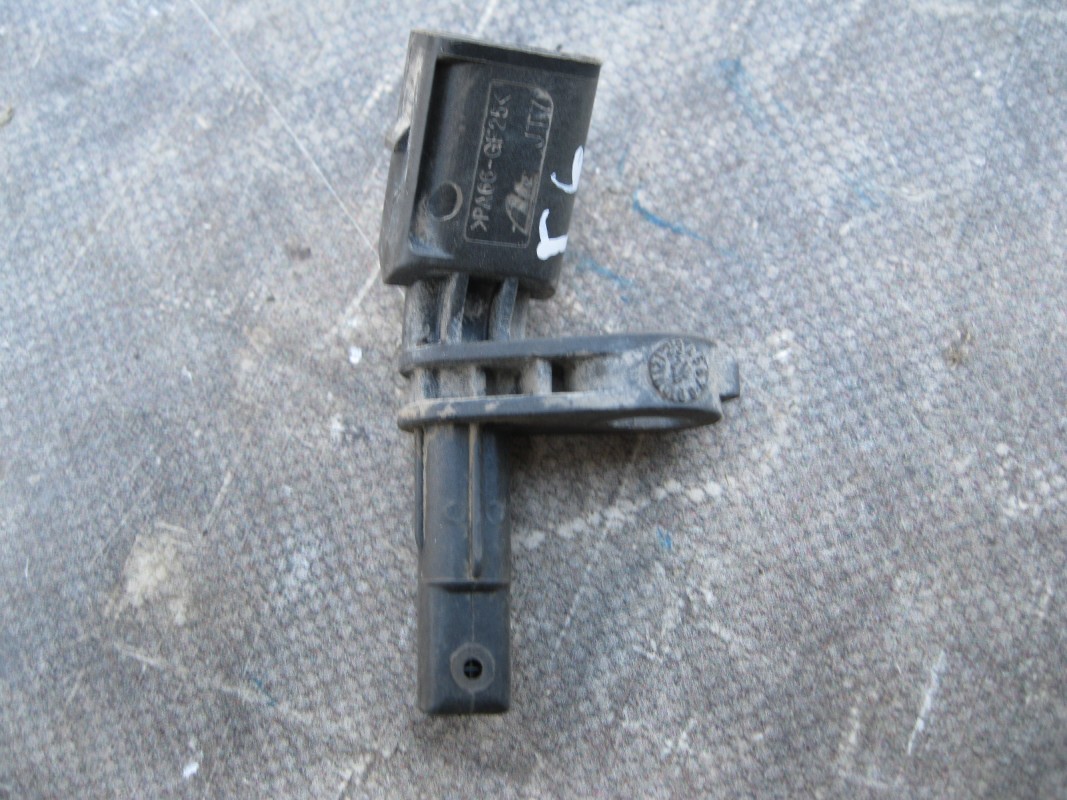 Volkswagen Golf 6 Датчик ABS передний правый. Купить по низкой цене на ...