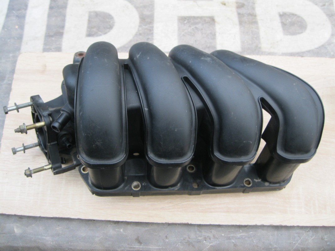 Toyota Avensis Коллектор впускной. Купить по низкой цене на разборке ...