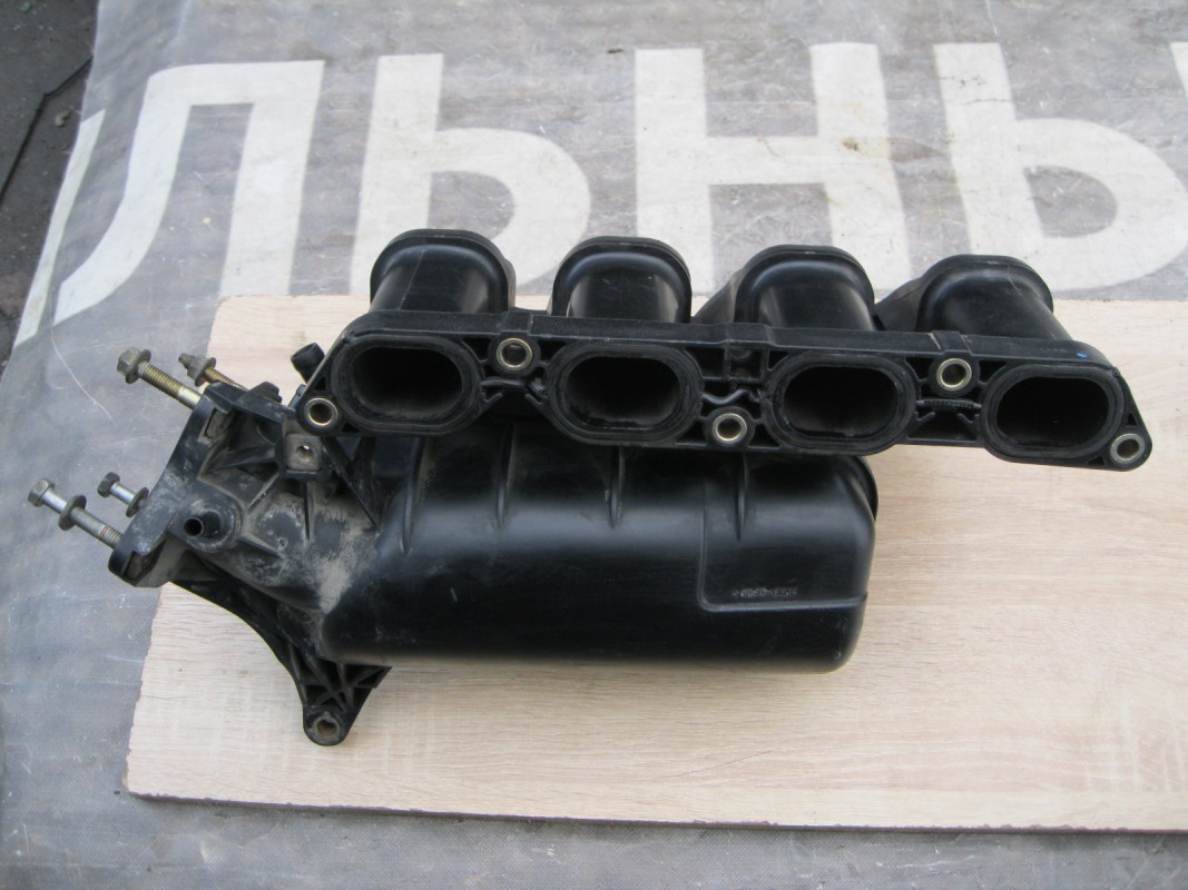 Toyota Avensis Коллектор впускной. Купить по низкой цене на разборке ...