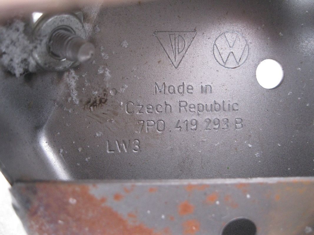 Volkswagen Touareg NF Усилитель торпедо (Поперечина). Купить по низкой ...