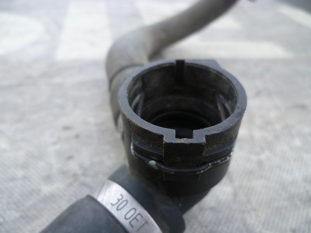 Ford Kuga 2 Патрубок системы охлаждения (шланг). Купить по низкой цене ...