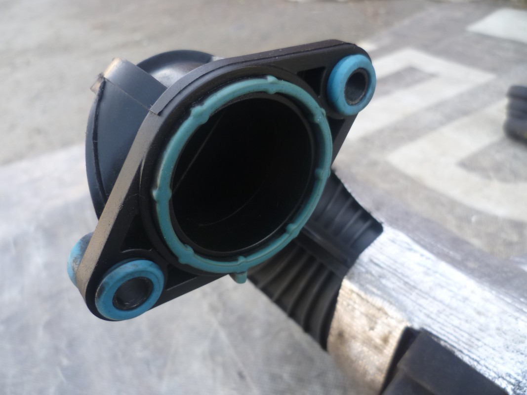 Ford Kuga Патрубок воздушного фильтра. Купить по низкой цене на ...