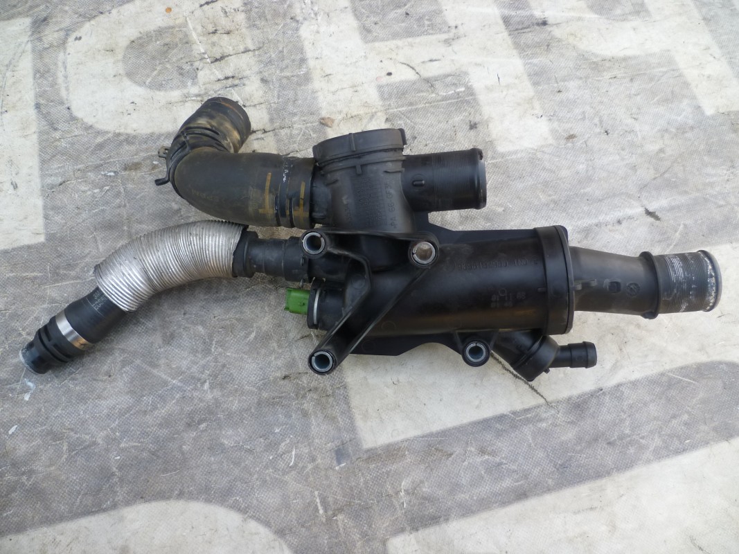 Ford Kuga Корпус термостата (Термостат). Купить по низкой цене на ...