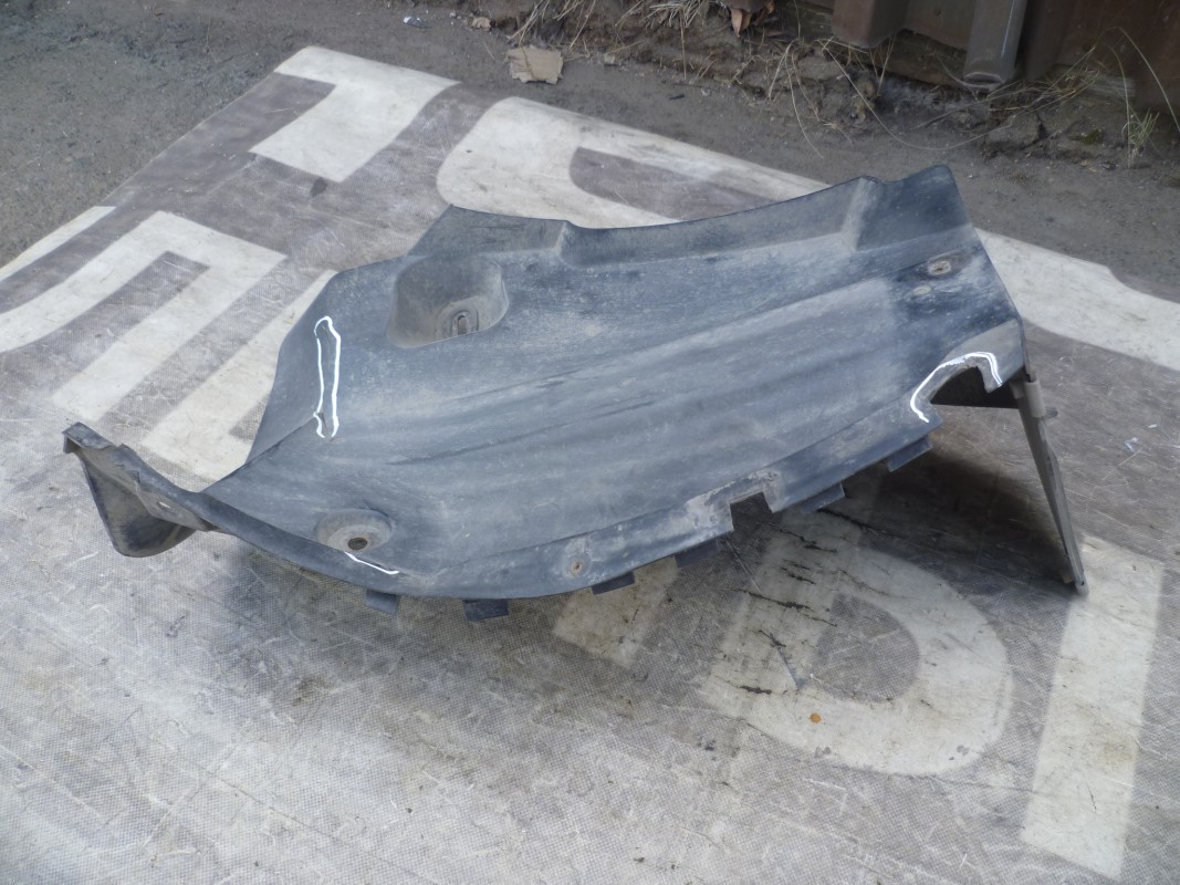 Mazda 3 Подкрылок задний правый (локер). Купить по низкой цене на ...